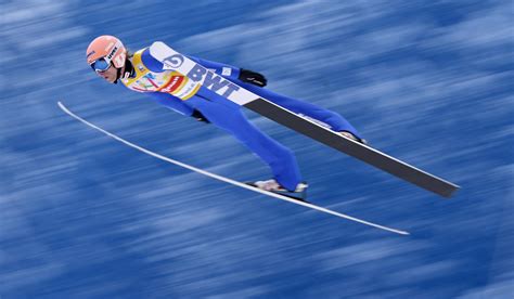 SKOKI DZISIAJ O której godzinie dzisiaj skoki niedziela 29 01 2023 Loty