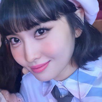 Nati En Twitter Https T Co EowwNZdLdw Twitter Hirai Momo Queen
