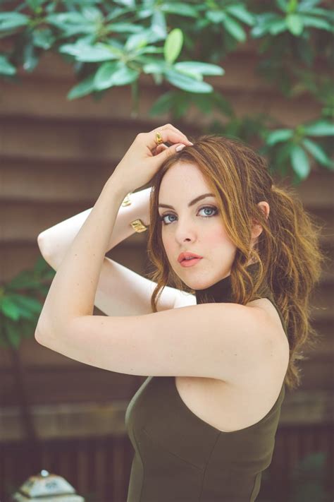 Elizabeth Gillies Picture