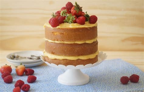 Naked Cake creme de maracujá Danielle Noce