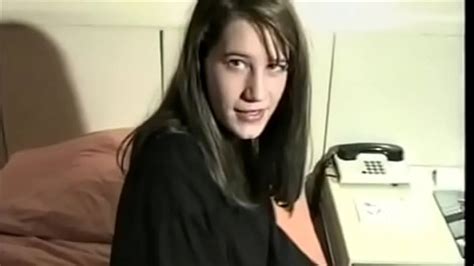 Sevişme Ve Öpüşme Sahnesi Yabancı Mobil Porno izle Sikiş izle Sex