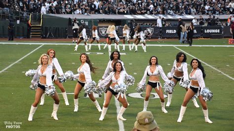2019 Oakland Raiderettes Line 3 Football S Fabulous Fem Flickr