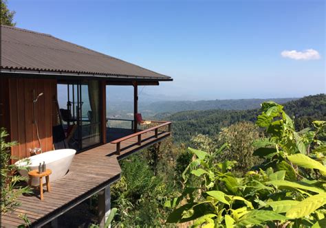 Recommended Places To See In Indonesia That Become The Best Tropical