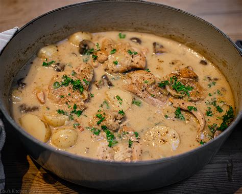 Coq Au Vin Blanc Lou S Kitchen Corner