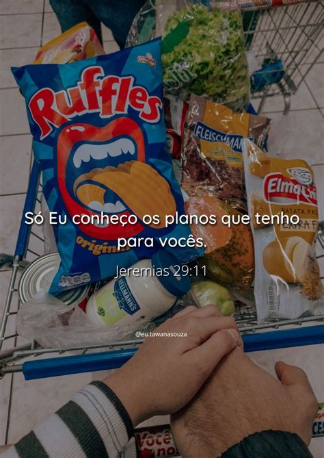 Deus Sabe De Todas As Coisas