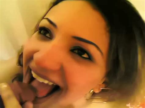 سكس مصرية جميلة وساخنة تمص الزب وتتناك الفن والجمال