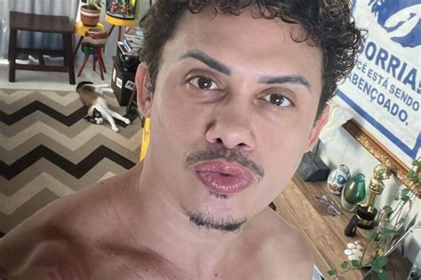 Veja Primeira Foto De Silvero Pereira Como Man Aco Do Parque