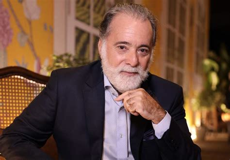 Tony Ramos Passa Por Mais Uma Cirurgia No Cr Nio Ap S Dist Rbio De