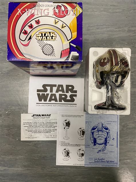 Star Wars Trilogy Collection Riddell X Wing Pilot Authentic Miniature