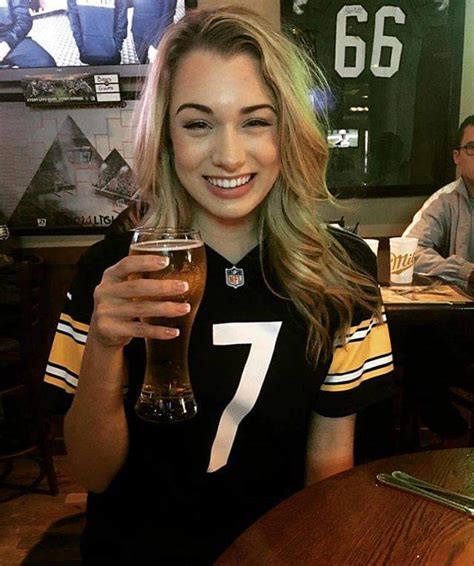 Yinzer Drunk Slut Scrolller