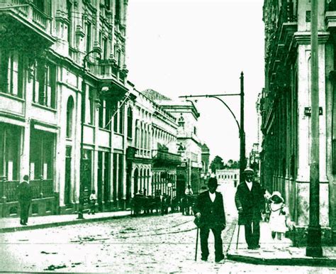 CURITIBA E PARANA EM FOTOS ANTIGAS Rua 1º de Março Monsenhor Celso