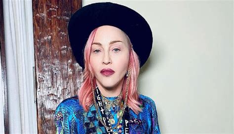 Cum arată Madonna la vârsta de 62 de ani Cântăreața într un turneu
