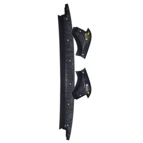 Kit Moldura Friso Superior Tampa Traseira Strada 2021 2023 Autorizada Pecas