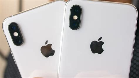 Apple Iphone Xs Vs Apple Iphone X Phonearena