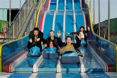 Pitch Perfect Bumper In Berlin Foto Adam Devine Flula Borg Lera