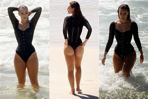 Paolla Oliveira Nua Fotos E V Deos Pelada