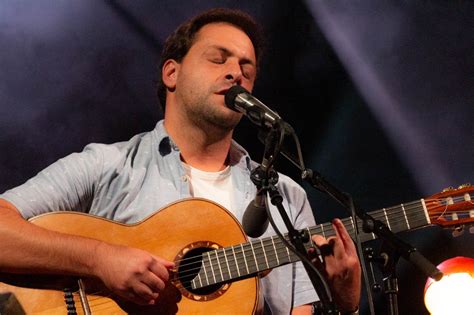 António Zambujo dá concerto em Olhão