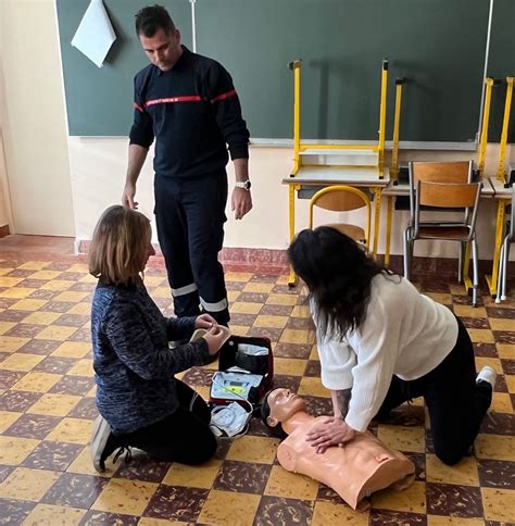 Formation Aux Gestes De 1er Secours SDIS 06 ECOLE ELEMENTAIRE JULES