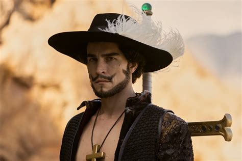 Mihawk One Piece Live Action Qui Est L Acteur Et Son Personnage Sur