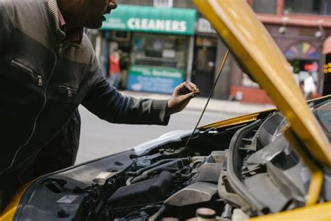 Ini 3 Kebiasaan Buruk Yang Menyebabkan Mobil Jadi Cepat Rusak