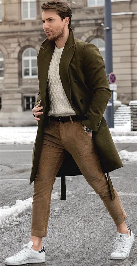 Gallérie Tendances 17 photos tenue homme classe hiver 2020