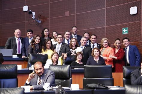 Senadores del PAN on Twitter Sesión Solemne con motivo del cierre