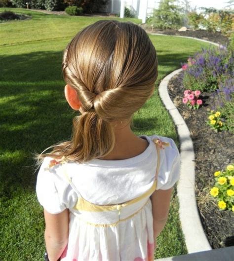 Coiffure petite fille 90 idées pour votre petite princesse