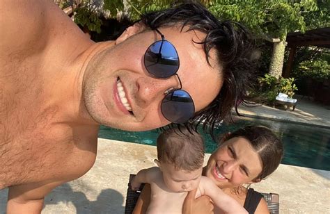 Nace la cuarta hija de Checo Pérez y Carola Martínez