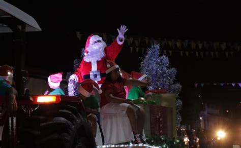 Desfile en El Rosario y encendido de árbol navideño será el viernes