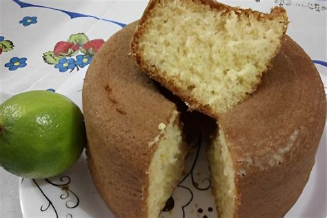 Esse Bolo De Lim O De Liquidificador Muito Fofinho Delicioso E Rende