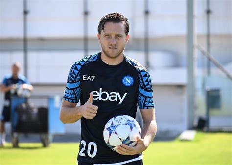 Sky Inter Al Lavoro Per Il Doppio Colpo A Zero Taremi E Anche