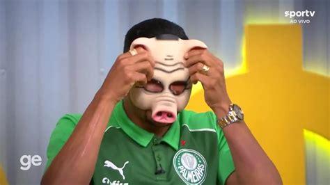 Do chuta de Abel à festa do Palmeiras no vestiário pela virada veja