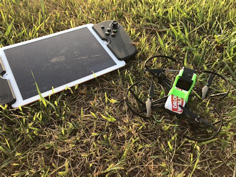 DJIトイドローンTelloテローレビュー性能を初心者向けに解説しますドローンウォーカー