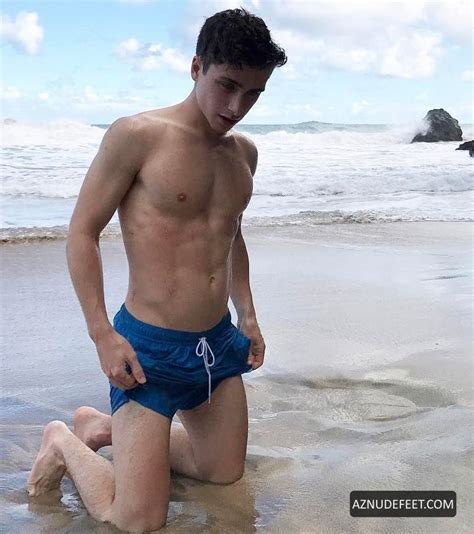 ERIC SMITH Feet AZNudeFeet Men
