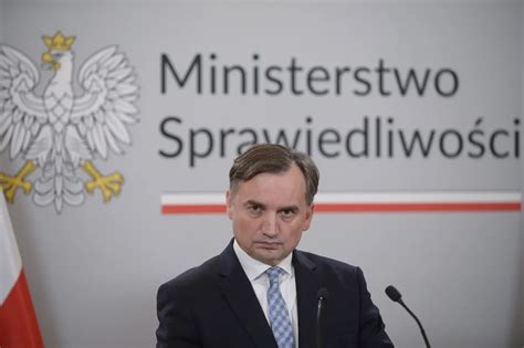 Ziobro walczy o życie Nowe informacje o stanie zdrowia polityka