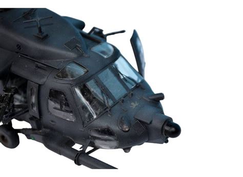 ITALERI 1 48 MH 60K Black Hawk SOA Special Operations Aviation