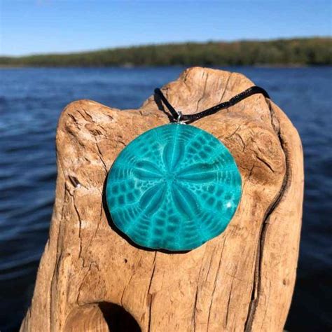 Sand Dollar Pendants Lisa Marie S Made In Maine Sand Dollar Pendant