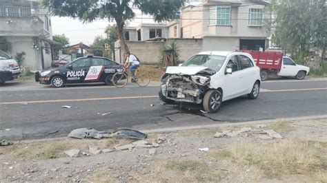 Ebrio Conductor Provoca Aparatoso Accidente Vial Sobre La Tlaxcala