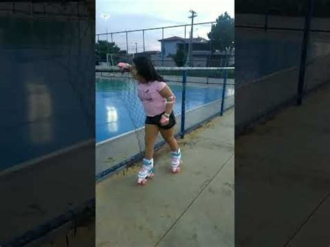 Andando De Patins Aprendendo A Andar YouTube