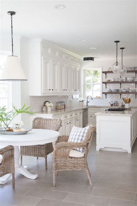 90 Elegant White Kitchen Cabinet Design Ideas Page 24 Of 91