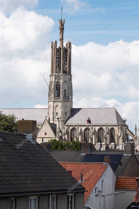 La Bas Lica De San Willibrord Se Encuentra En El Centro De La Ciudad