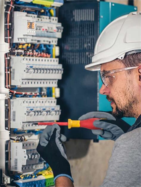 T Cnico Laboral Por Competencias En Electricidad Industrial Cenacap