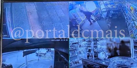 V Deo C Meras Flagram Mulher Sendo Assaltada Dentro De Banca Em Pg