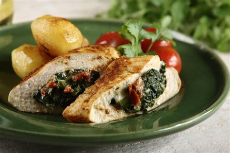 Pier Faszerowana Szpinakiem I Mozzarell Kurczak Przepisy Pl