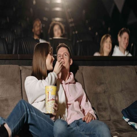 10 Referensi Film Indoxxi Yang Bisa Kamu Tonton Di Bioskop Saat Libur