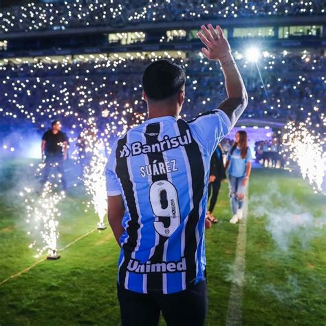 Luis Suárez Grêmio Wallpaper 4K em 2023 Futebol Grêmio