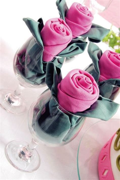 88 idées de pliage de serviette créatives pour toutes les occasions