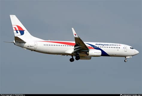 9M MXS Malaysia Airlines Boeing 737 8H6 WL Photo By PROMPONG J ID