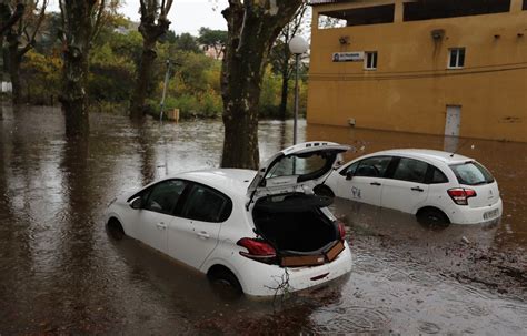 Faits Divers Les Inondations Font Deux Morts Dans Le Var