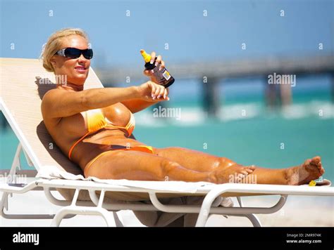 Ice Wife Coco Ice T Coco Fotos Und Bildmaterial In Hoher Aufl Sung